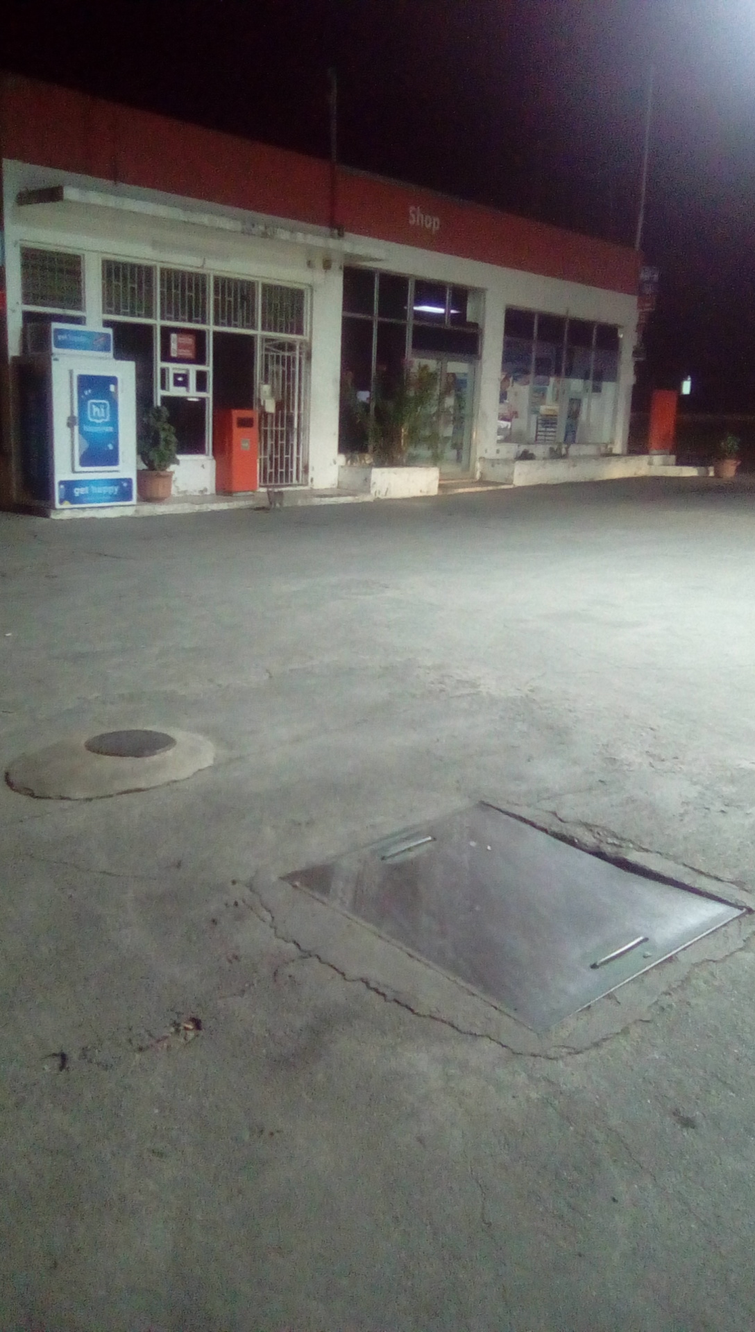 Total Morant Bay - One Red Pin